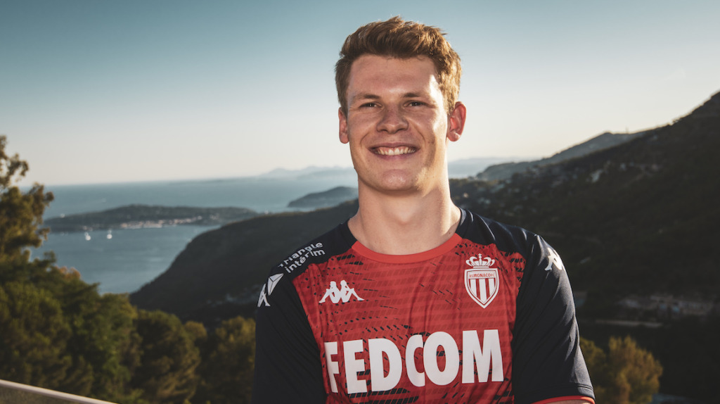 Ten things to know about Alexander Nübel
