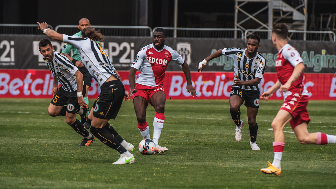 Angers - AS Monaco programmé le 1er décembre à 19h