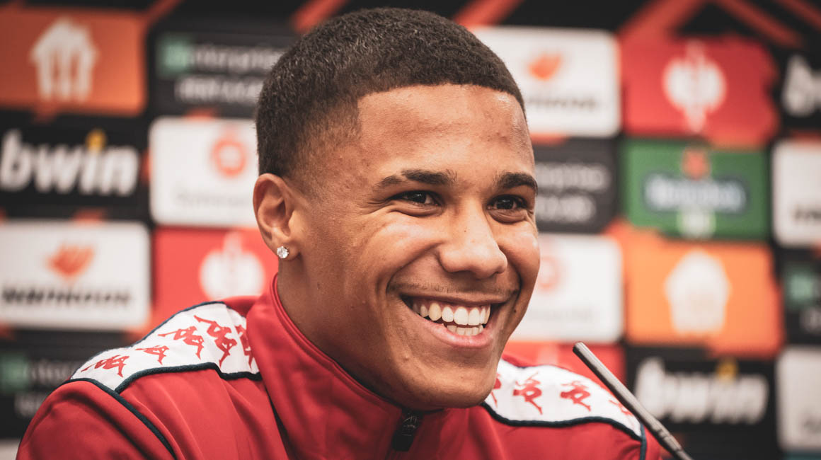 Ismail Jakobs: "Continue to give the best of myself"