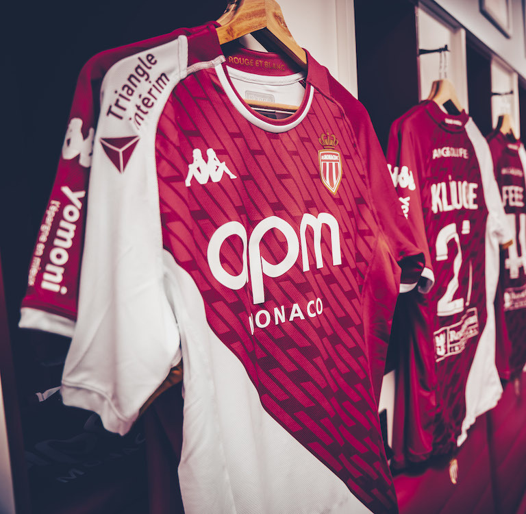 Jordan Teze signs for Monaco