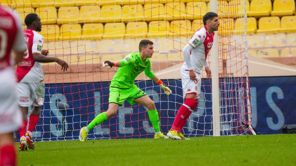 Thilo Kehrer : "Être plus malins en fin de match pour garder le score"
